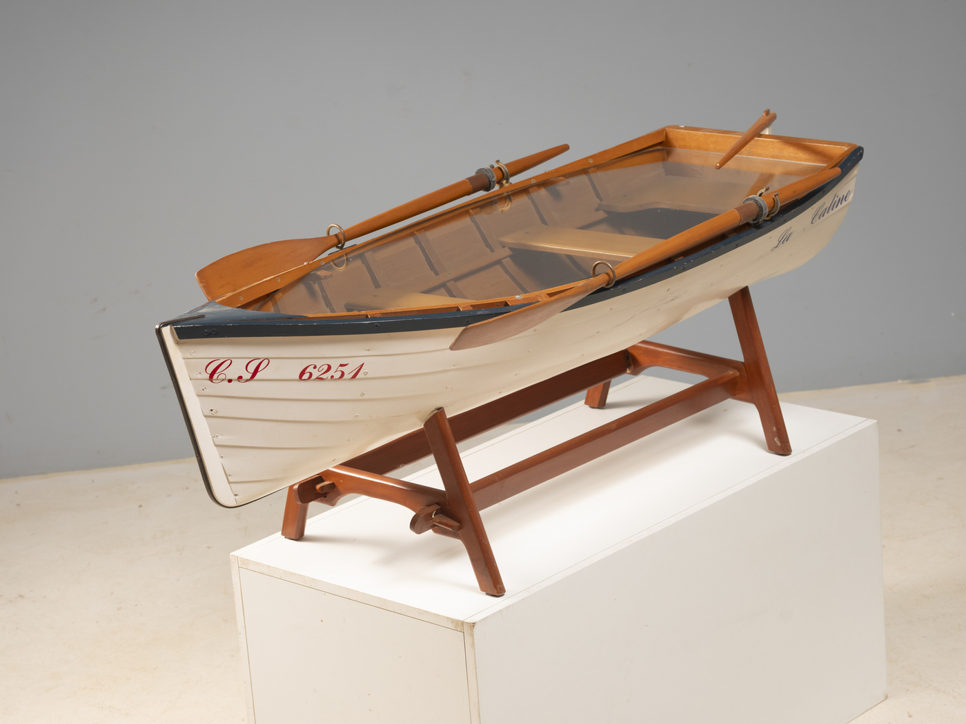 Coffee Table – Original Boat / Rowing Dinghy with Glass Top